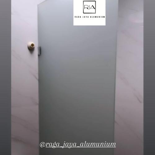 Jual Sekat Kaca Shower Tempered / Partisi Kaca Buram /Pembatas Kaca ...