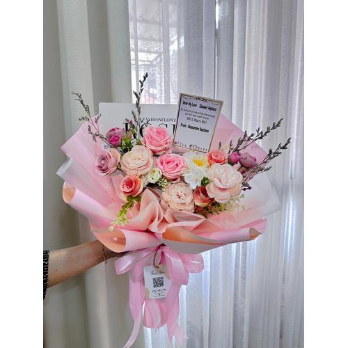 Jual Premium Hand Bouquet Flowers / Buket Bunga Artificial Lamaran ...