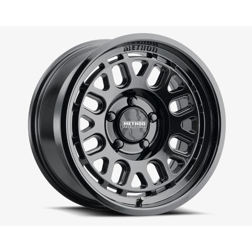 Jual Method Racewheels MR321 R18 6 x 139.7 - 4pcs - Machined Clear ...