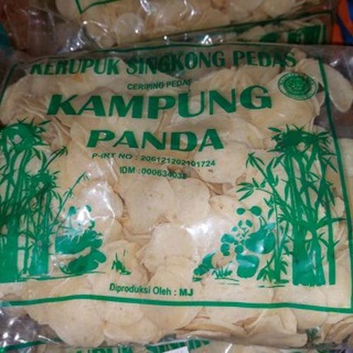 Jual KERUPUK SINGKONG PEDAS CAP PANDA / KERUPUK UBI KAYU CAP PANDA 400G ...