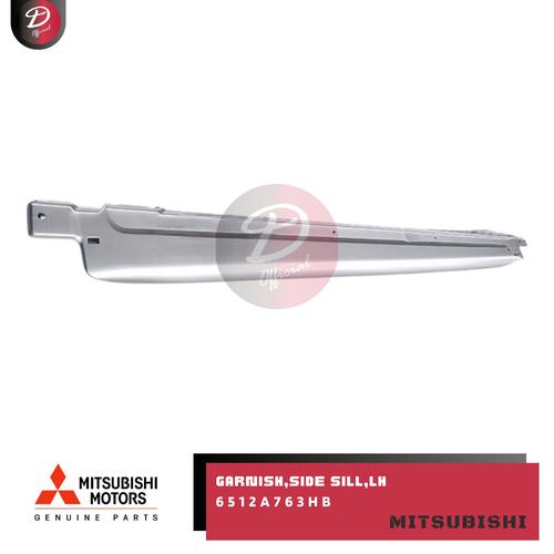 Jual Cover Garnish Spoiler Trisplang Mitsubishi Xpander 6512A763HB ...