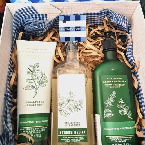 Jual Giftset / Hampers Bath And Body Works (465) Ririsafitri5 - EARTH 3 ...