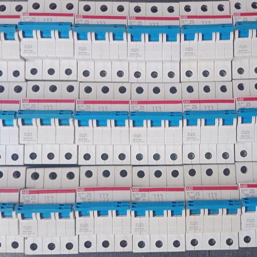 Jual mcb abb 3phase standar PLN original 25A. - Kota Surabaya - sinar ...