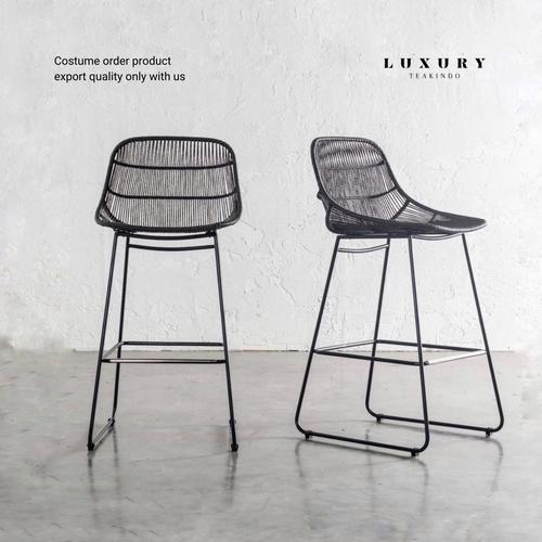 Jual Bar Stool Industrial Rangka Besi Dengan Kombinasi Rotan Counter ...