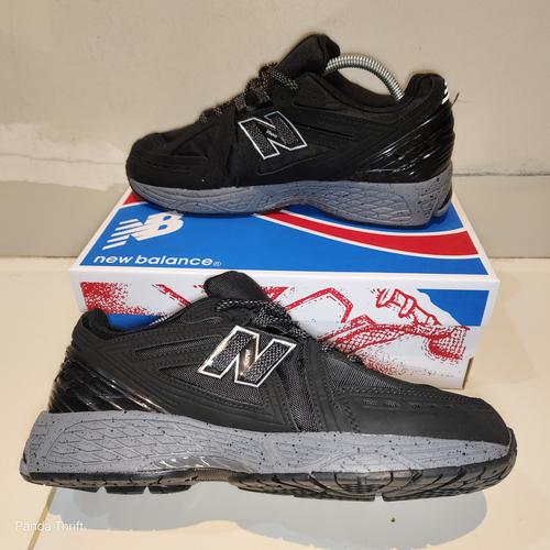 Jual Sepatu New Balance 1906R full black - Kota Tangerang - Nu panda ...