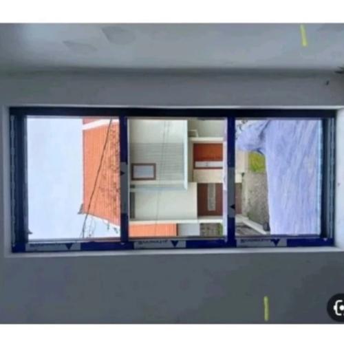 Jual jendela kaca mati 3 sekat T60 x l120 - Putih, kaca es - Kab ...