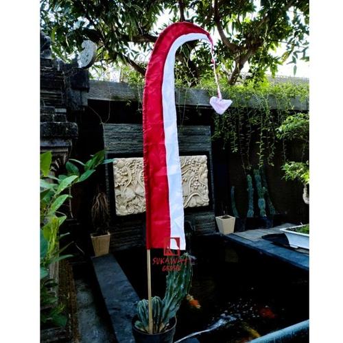 Jual Umbul-Umbul Merah Putih 1 Meter Khas Bali Termasuk Tiang Bambu ...