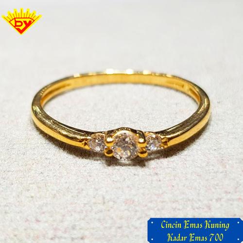 Jual Cincin Emas Kuning Permata Zirconia 023 Kadar Emas 700 - Jakarta ...