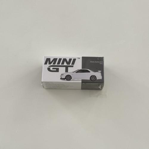 Jual MINI GT Nissan Skyline GT-R white 397 - Jakarta Barat ...