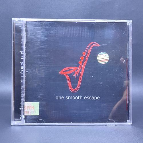 Jual CD ONE SMOOTH ESCAPE AL JARREAU TOM GRANT GINO VANELLI DAVE GRUSIN ...