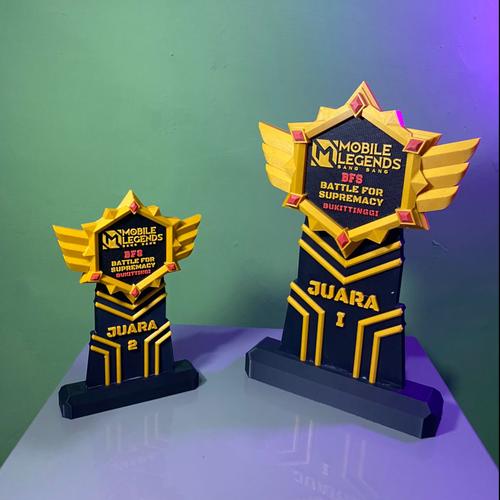 Promo Piala Mobile Legends/Trophy Mobile Legends/Plakat Mobile Legends ...