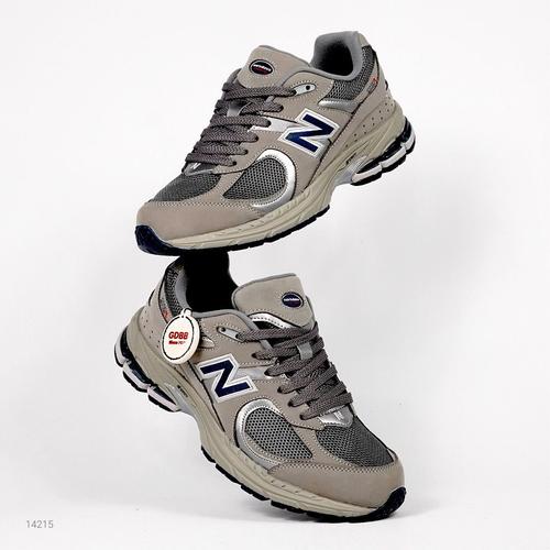 Jual NB 2002 R Balance 2002R Light Grey Dark Grey Authentic - 41 - Kota ...