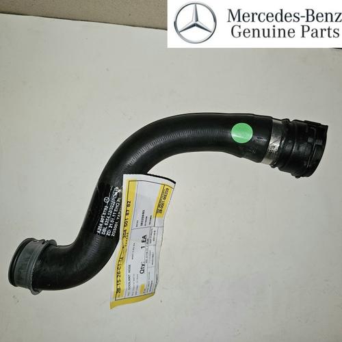 Jual Selang Radiator Atas Mercedes W212 2045018782 M274 Original - Kota ...