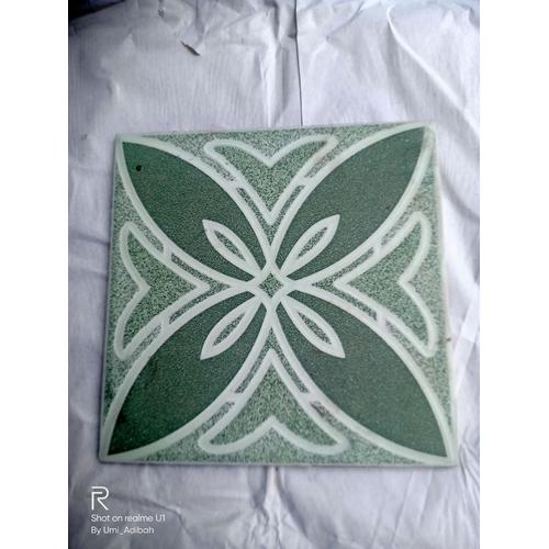 Jual KERAMIK LANTAI 20X20 KASAR HIJAU bunga / kembang - KERAMIK KAMAR ...