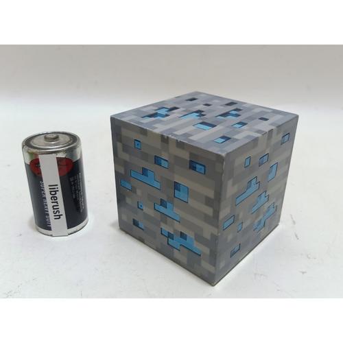 Jual Mojang Minecraft Light up Diamond Ore display merchandise Lampu ...
