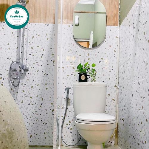 Jual wallpaper sticker dinding kamar mandi waterproof motif terazo ...