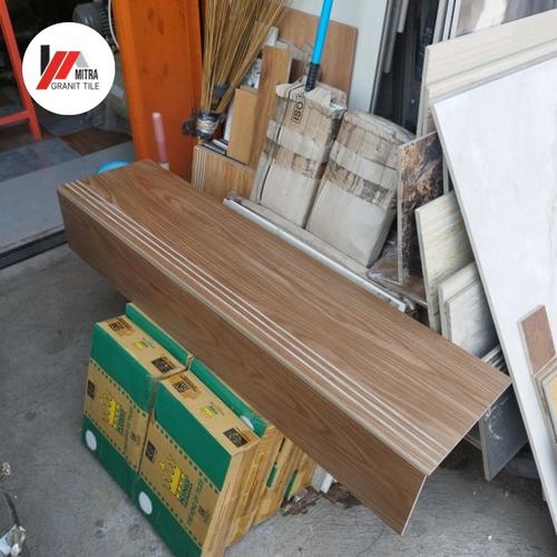 Jual GRANIT ANAK TANGGA MOTIF KAYU 30x100 20x100 STEPNOSING LIST GRANIT ...