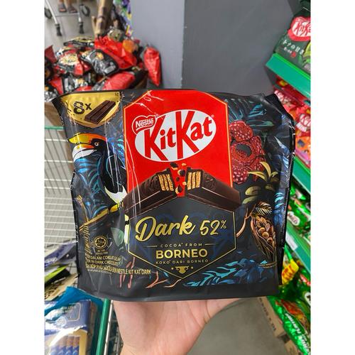 Jual kitkat import malaysia dark 52% cocoa borneo chocolate isi 8 packs ...