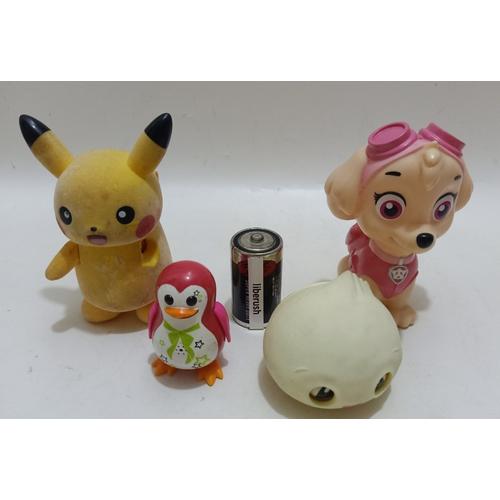 Jual takara tomy pokemon pikachu interactive robot toys talking pikachu ...