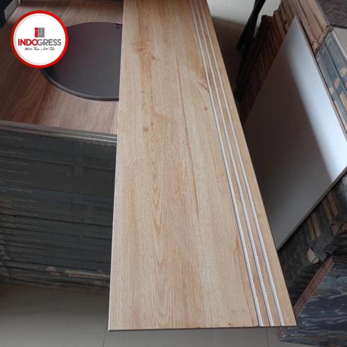 Jual granite pijakan anak tangga 30x120 trap tangga step nosing motif ...