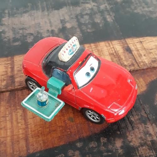 Jual Disney Pixar Cars Mazda Mia & Tia pelayan 2pcs - Kab. Purworejo ...