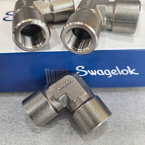 Jual Elbow Female 3/8" NPT SS316 Swagelok SS-6-E - Kota Batam - Levino ...