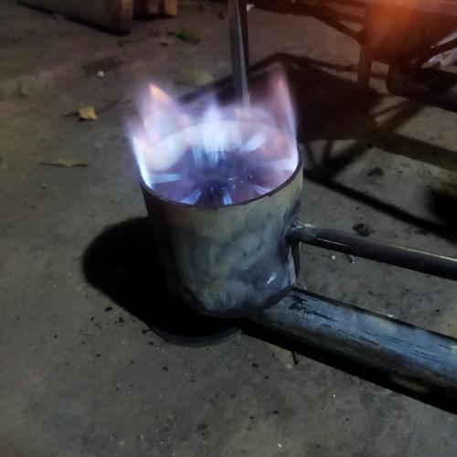 Jual Tungku kompor oli bekas ukuran 4inchi lengkap blower DC 12 volt ...