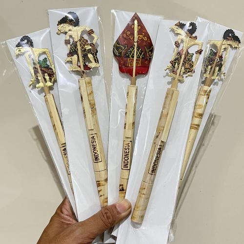 Jual Souvenir pulpen bambu wayang kulit oleh-oleh khas Indonesia - Kab ...