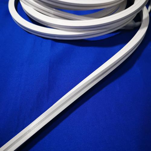 Jual Lampu LED Neon Flexi LED Strip Flexible Per Roll 5 Meter 12V IP65 ...