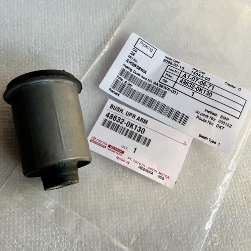 Jual Bush Bushing Upper Arm Atas 48632-0K130 Toyota Fortuner Hilux 2005 ...