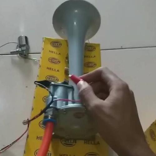 Jual Klakson hella mercy baru new original 24 volt - 12 volt - Jakarta ...