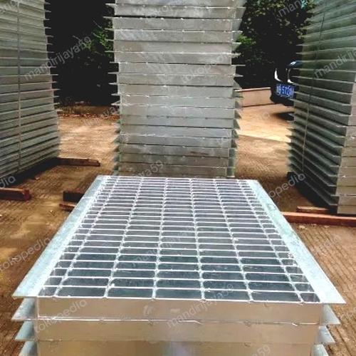 Jual Besi Grating galvanis plain/serrated 3/16 x 1 inch - Kota Depok ...