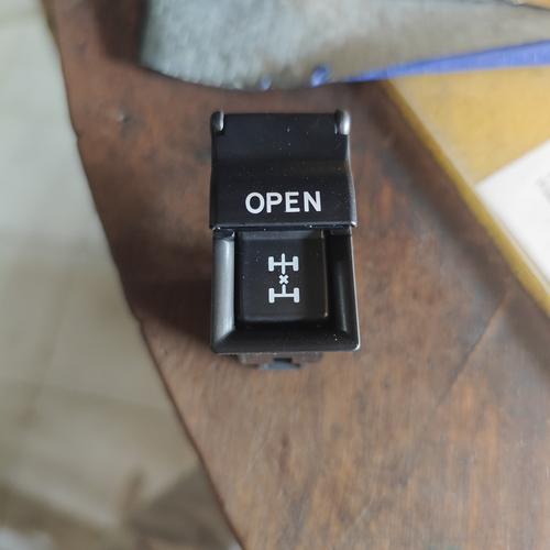 Jual switch swit double gardan Hino 500 Hino500 235 260 JD ORI - Kota ...