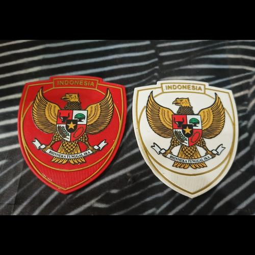 Jual Logo Timnas 3D Timbul Bahan Karet Rubber / Logo Terbaru Timnas ...