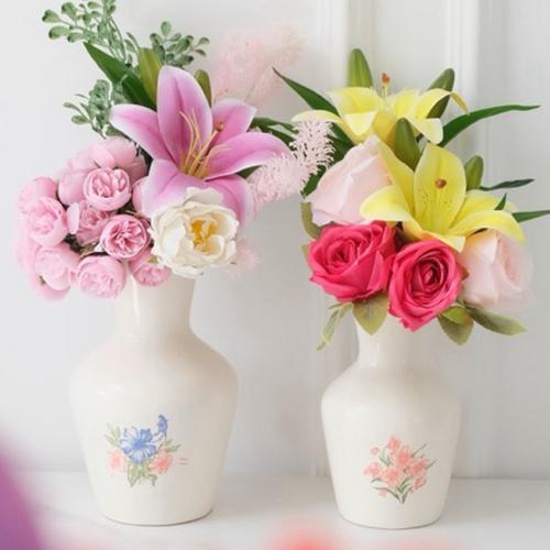 Jual SALE — Vas Bunga Keramik Putih Motif Bunga Warna - Besar / Kecil ...