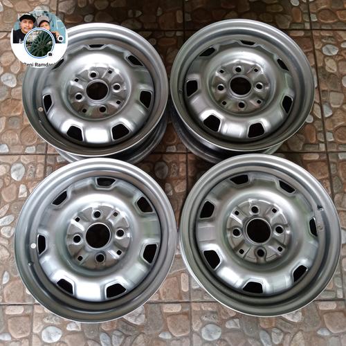 Jual VELG KALENG STARLET R13 ORIGINAL velg starlet r13 - Kota ...