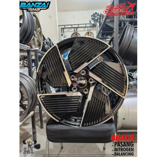 Jual Velg Mobil Outlender Ring 18 Pelak Racing Hsr Raijua Pcd 5X114,3 R ...
