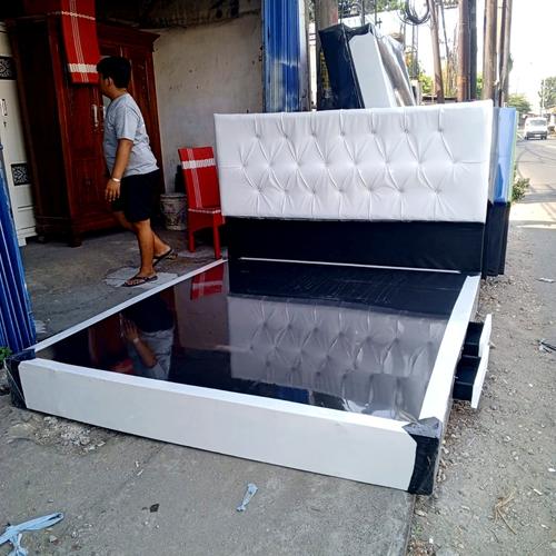 Jual dipan minimalis 180x200 laci - Kota Bekasi - Toko Baru Mebel ...