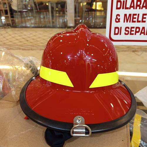 Jual Helm damkar / helm pemadam sos fullgard - Jakarta Barat - Multi ...