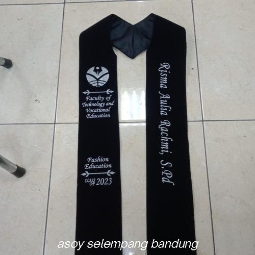 Promo selempang kalung belakang runcing bentuk toga sash - maroon ...