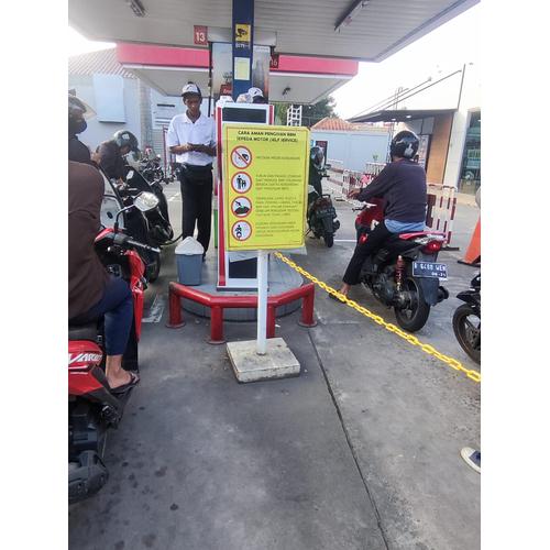 Jual Tiang Rambu Movable Tinggi 150 Cm, Kaki Beton, Pipa Galvanis 2 ...