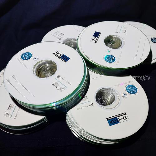 Jual CD-R DMAX D-MAX CD KOSONG UNTUK BURNING CDr TANPA MIKA - Jakarta ...