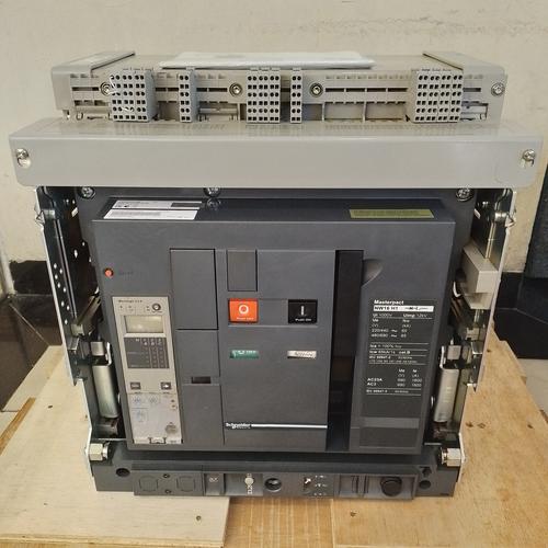 Jual Schneider ACB NW16H13D2EH 3P 1600A DRAWOUT 3POLE KOMPLIT MOTORIZED ...