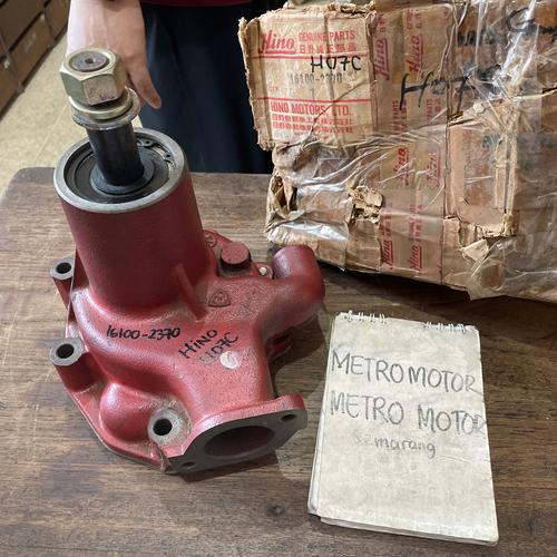 Jual ORIGINAL Water pump Hino H07C HO7C 16100-2370 Pompa air radiator ...