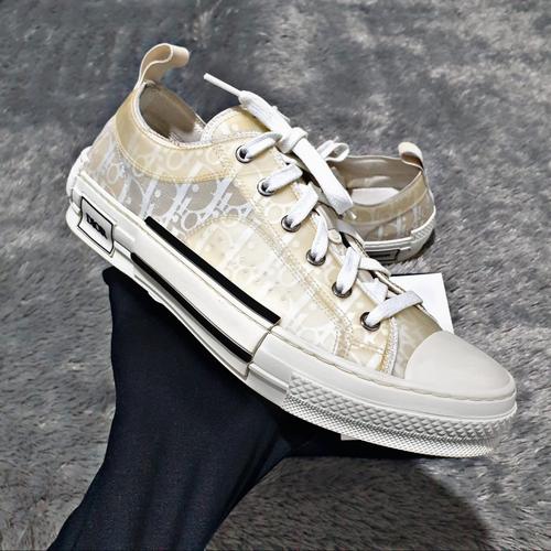 Jual D23r 0blique Logo White Sneakers - Jakarta Utara - Santa Hype ...