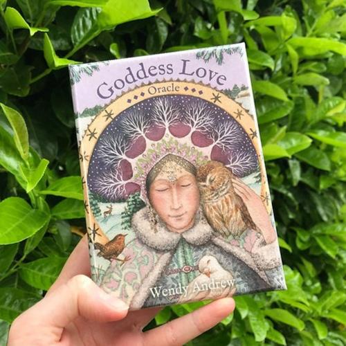 Jual Goddess Love Oracle by Wendy Andrew | Rockpool Oracle Card Deck ...