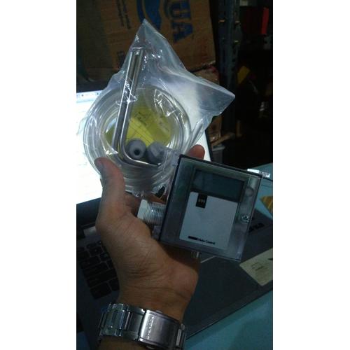 Jual Sensor Tekanan Pemancar Tekanan Diferensial HUBA CONTROL 5436 ...