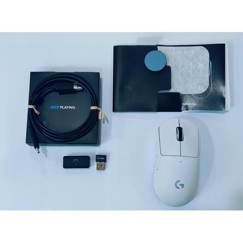 Jual Logitech Gaming Mouse Pro X Superlight 2 White Bekas Mulus sekali ...