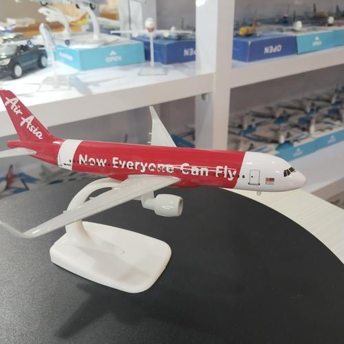 Jual miniatur Diecast pesawat Air Asia Airbus 320 now Everyone can fly ...