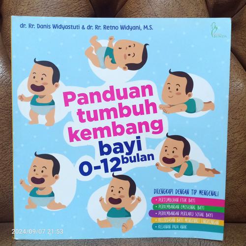 Jual ORIGINAL BUKU PANDUAN TUMBUH KEMBANG BAYI USIA 0-12 BULAN Karangan ...